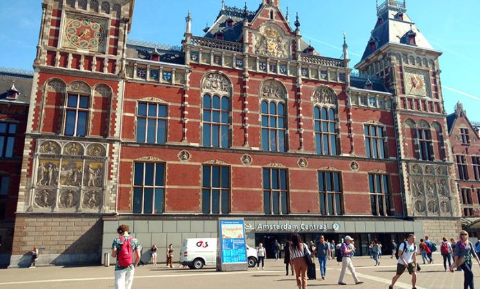 Viajar de trem na Holanda: como funciona - Apure Guria